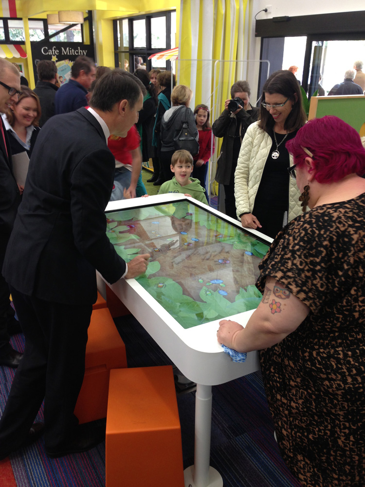 Interactive Interiors - Standing desk as a multi-touch table