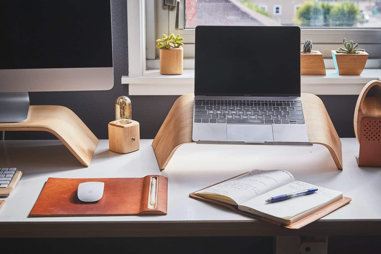 5 Ways To Optimize Your Work From Home Space. - Standing Desks