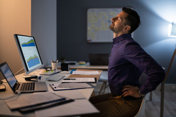 10 Benefits of a Standing Desk: Improved Posture and more